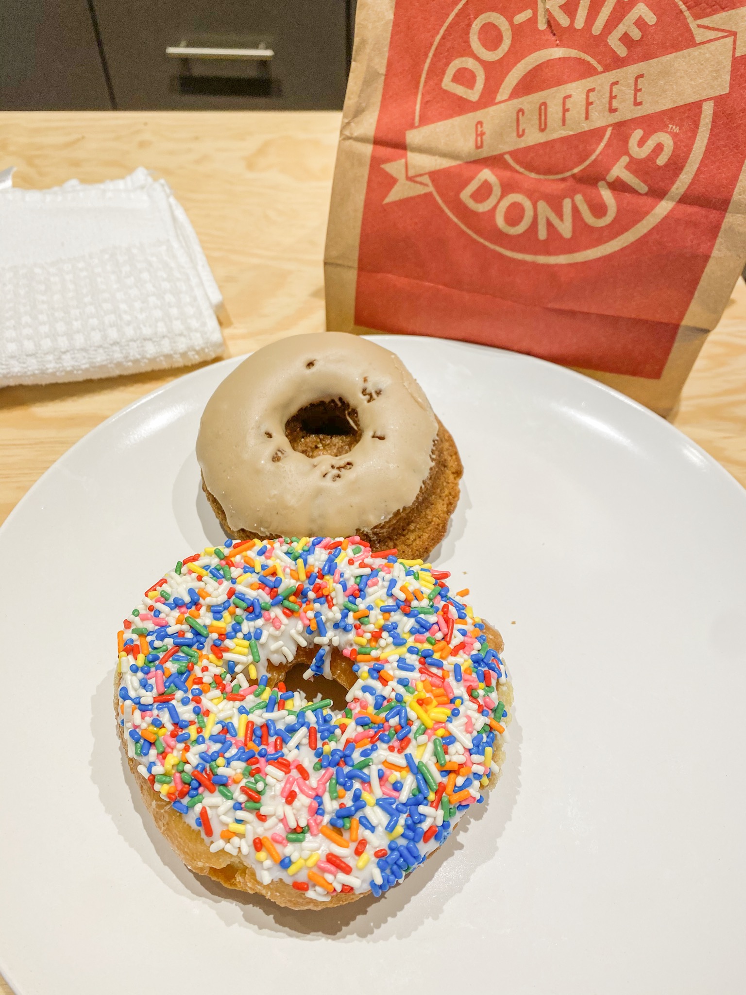 Top 5 Donut Shops in Chicago, IL. - The Daily Departure